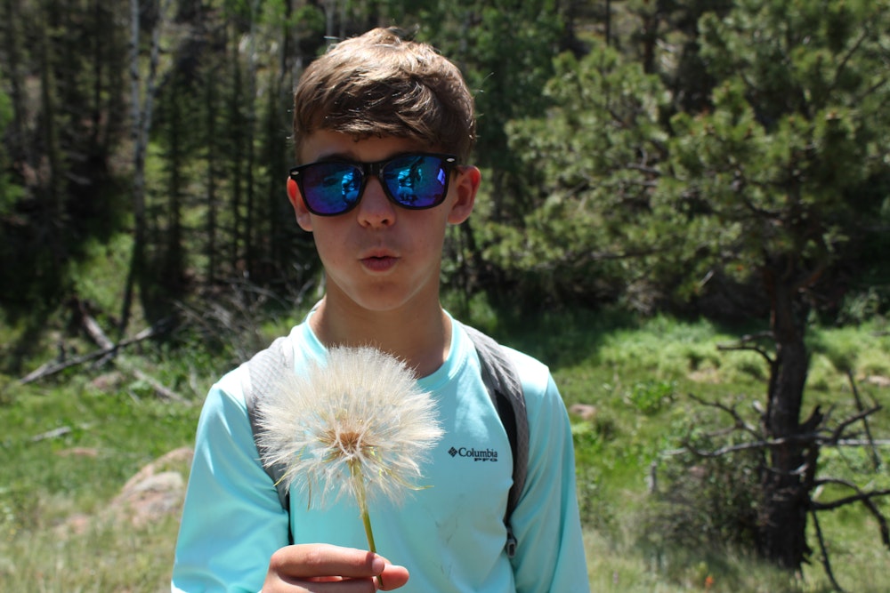 nature activities for kids, outdoor activities for kids during coronavirus